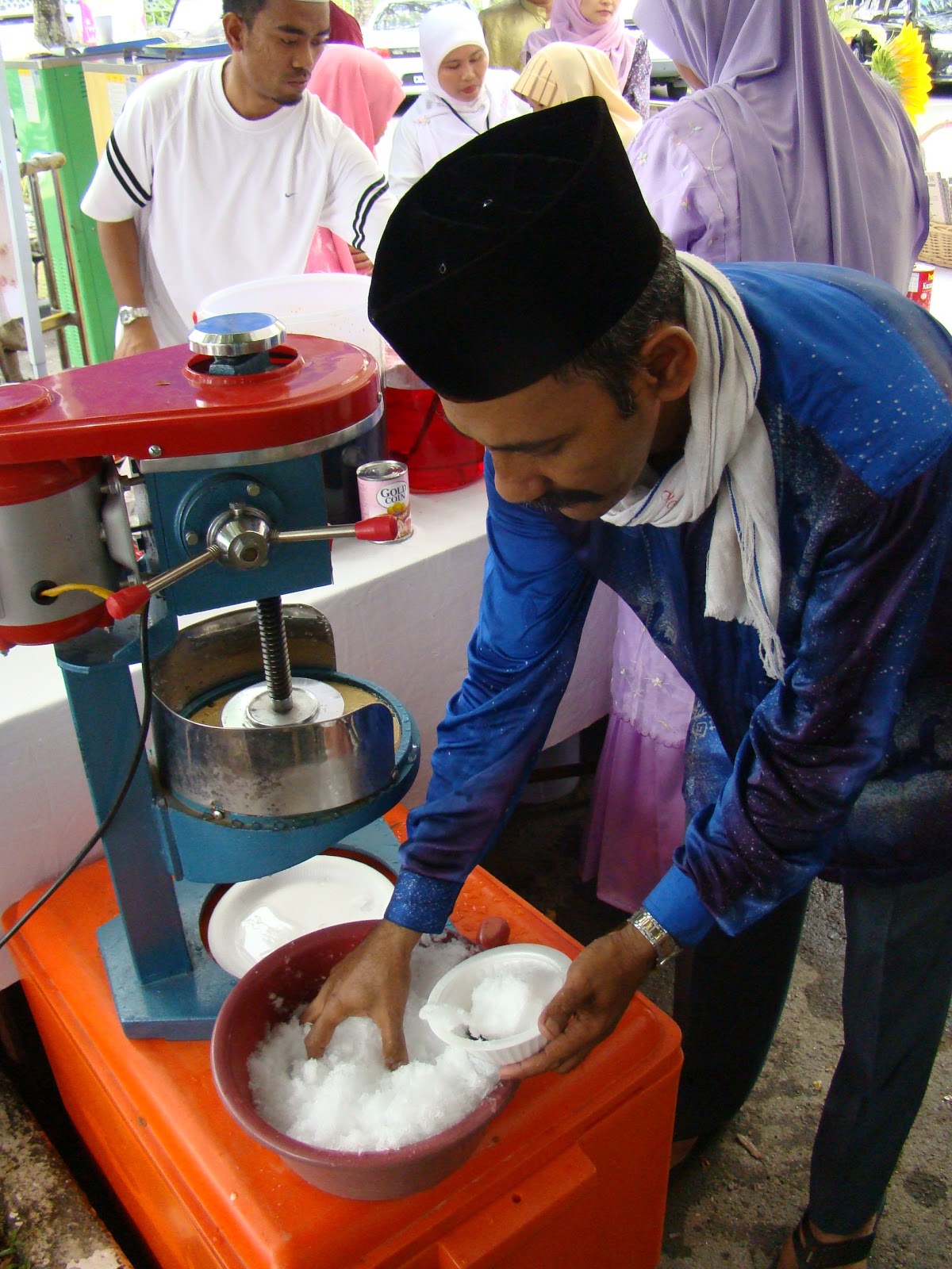 Masjid Saidina Abu Bakar As Siddiq, Bangsar.: Jamuan Idulfitri Pusat ...