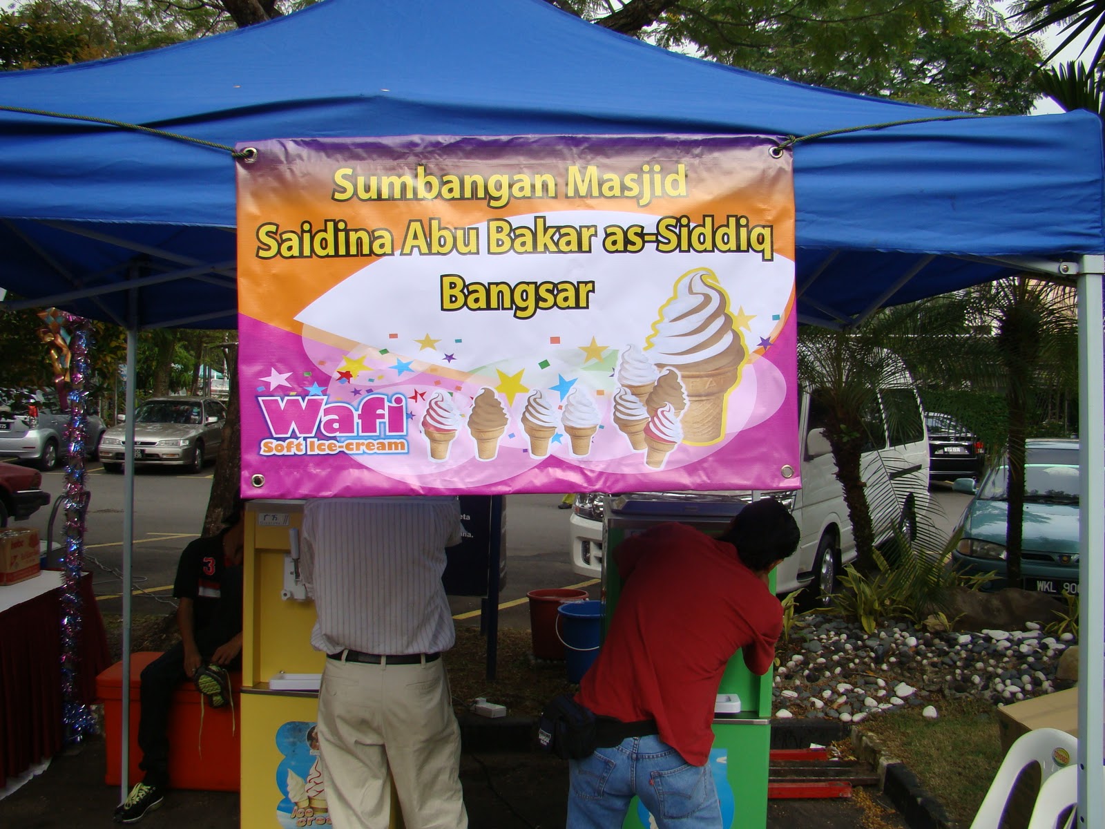Masjid Saidina Abu Bakar As Siddiq, Bangsar.: Jamuan Idulfitri Pusat ...