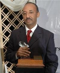 epistheme: Noticias del Frente Multicolor 043