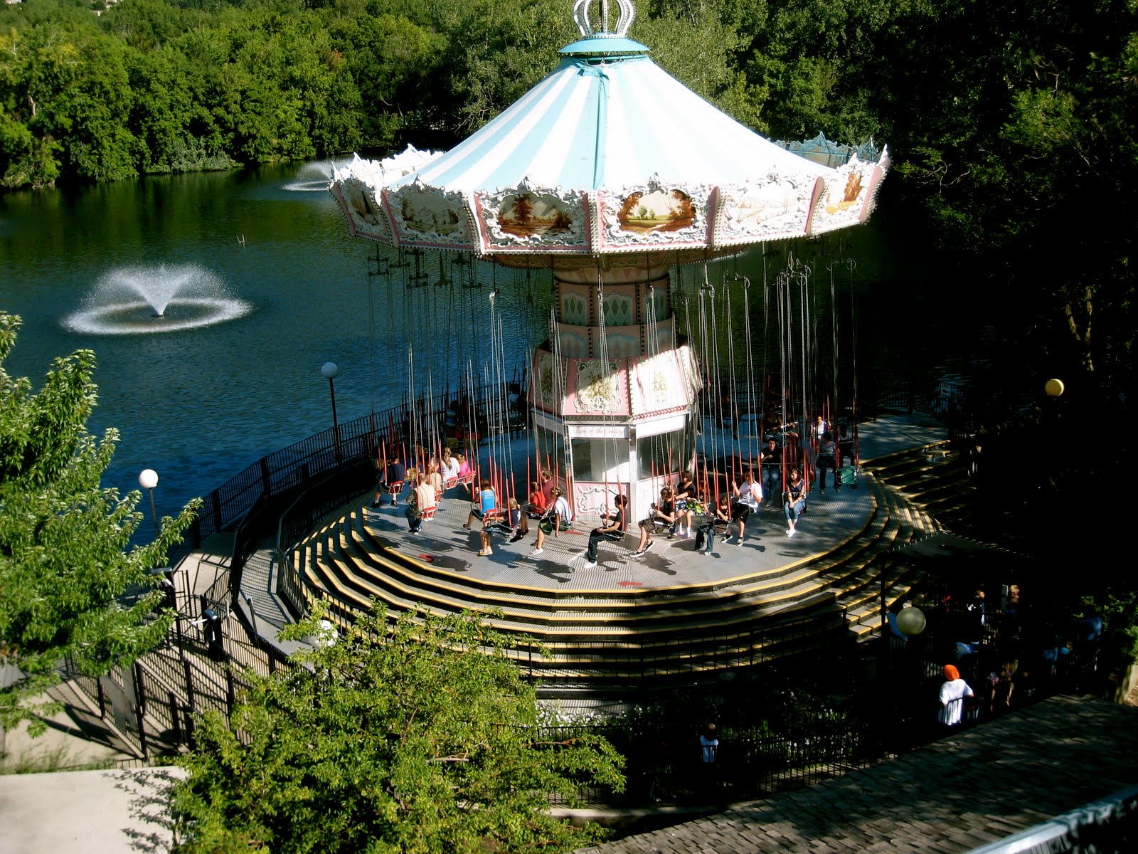 LAgooN! IT'S WHAT FUN IS!!