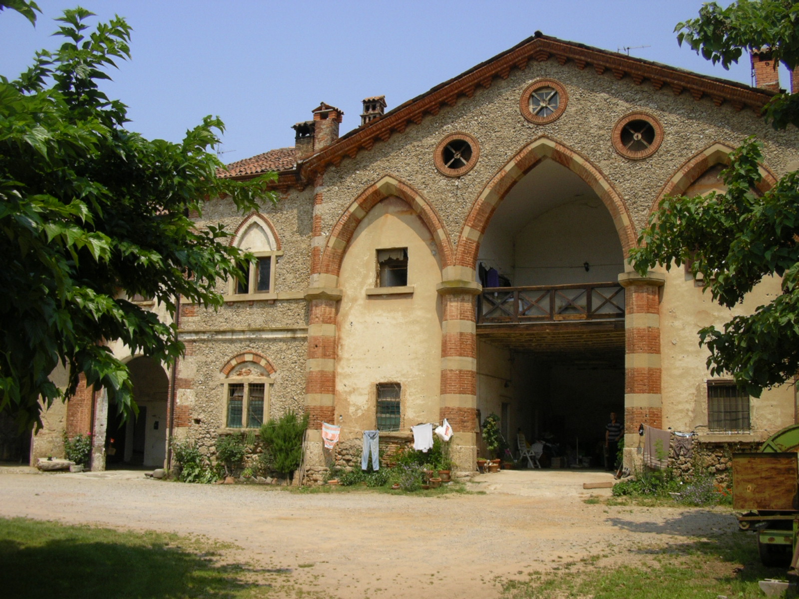 Brianza Centrale: Triuggio: cascine, ville e il bosco del Chignolo