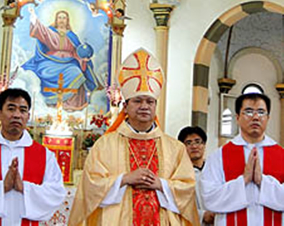 China bulletin: New Chinese bishop pledges loyalty to Pope