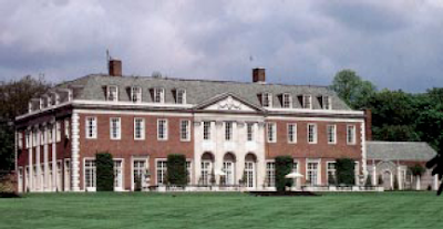 East Wing Rules: First Couple Feted at Winfield House, #10 and A Palace