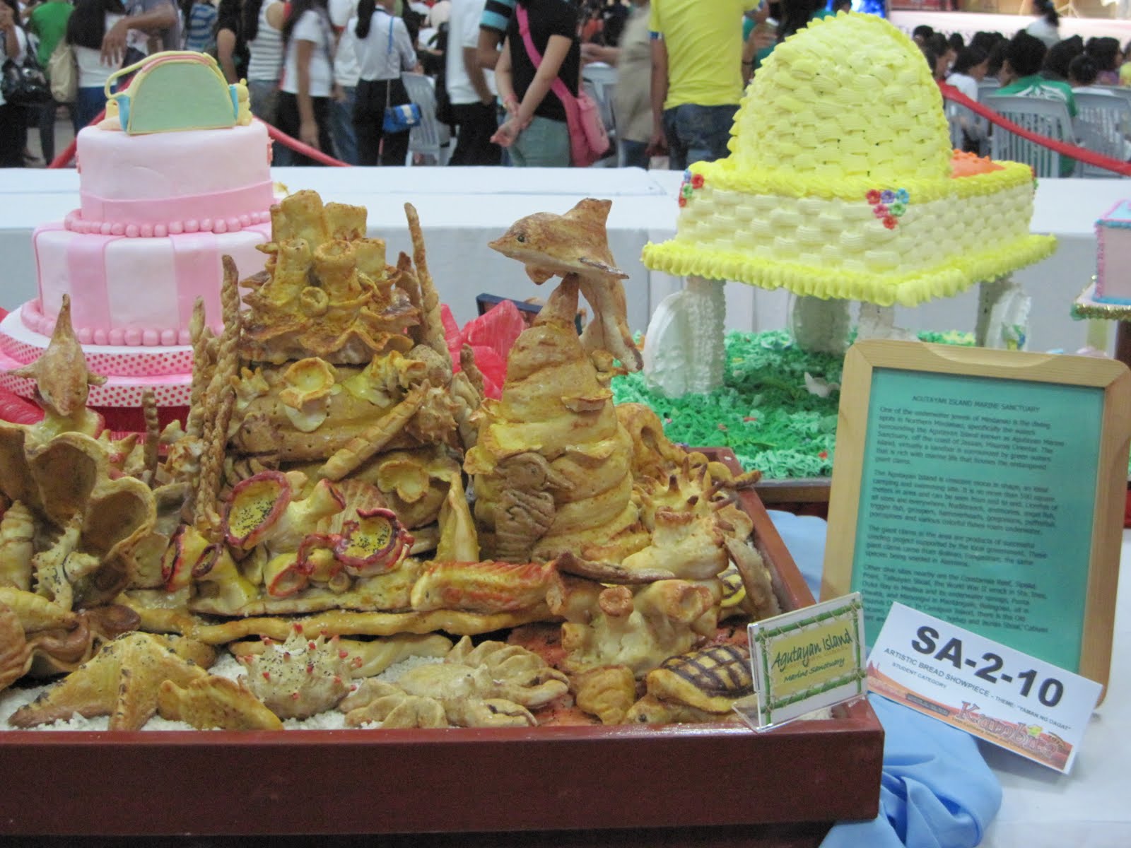What is New in Cagayan De Oro: Kumbira 2010 - Artistic Bread Showpiece ...