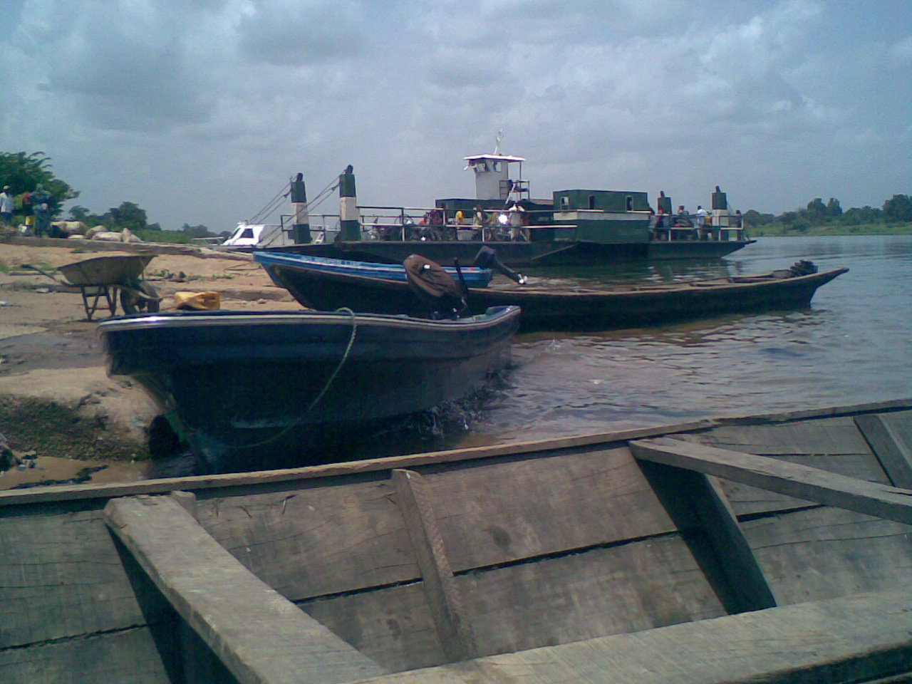 TREASURE NIGERIA MAGAZINE: OGUTA LAKE: STUDENTS PARADISE