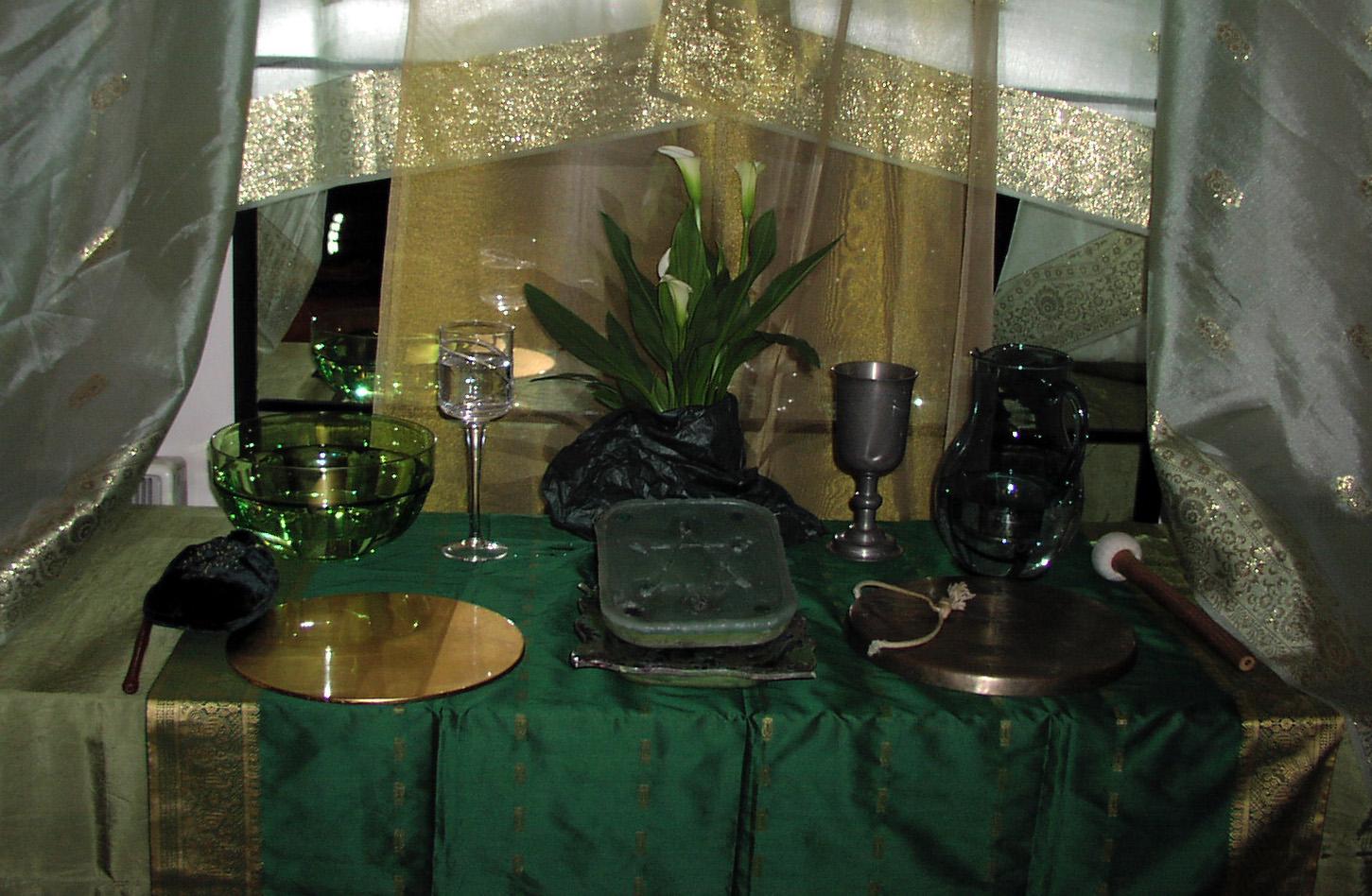 A bad witch's blog: Working with the Emerald Tablet