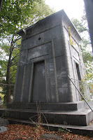 A bad witch's blog: The Brompton Cemetery Time Machine