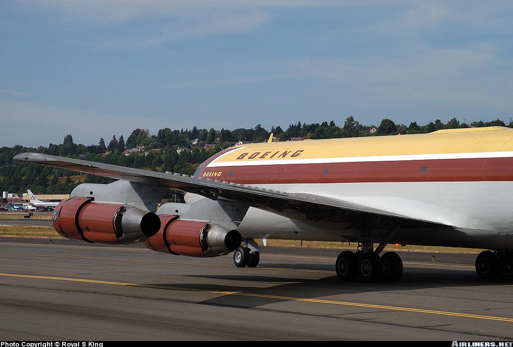 Cultura Aeronáutica: Boeing Dash 80: o ancestral de todos os jatos ...