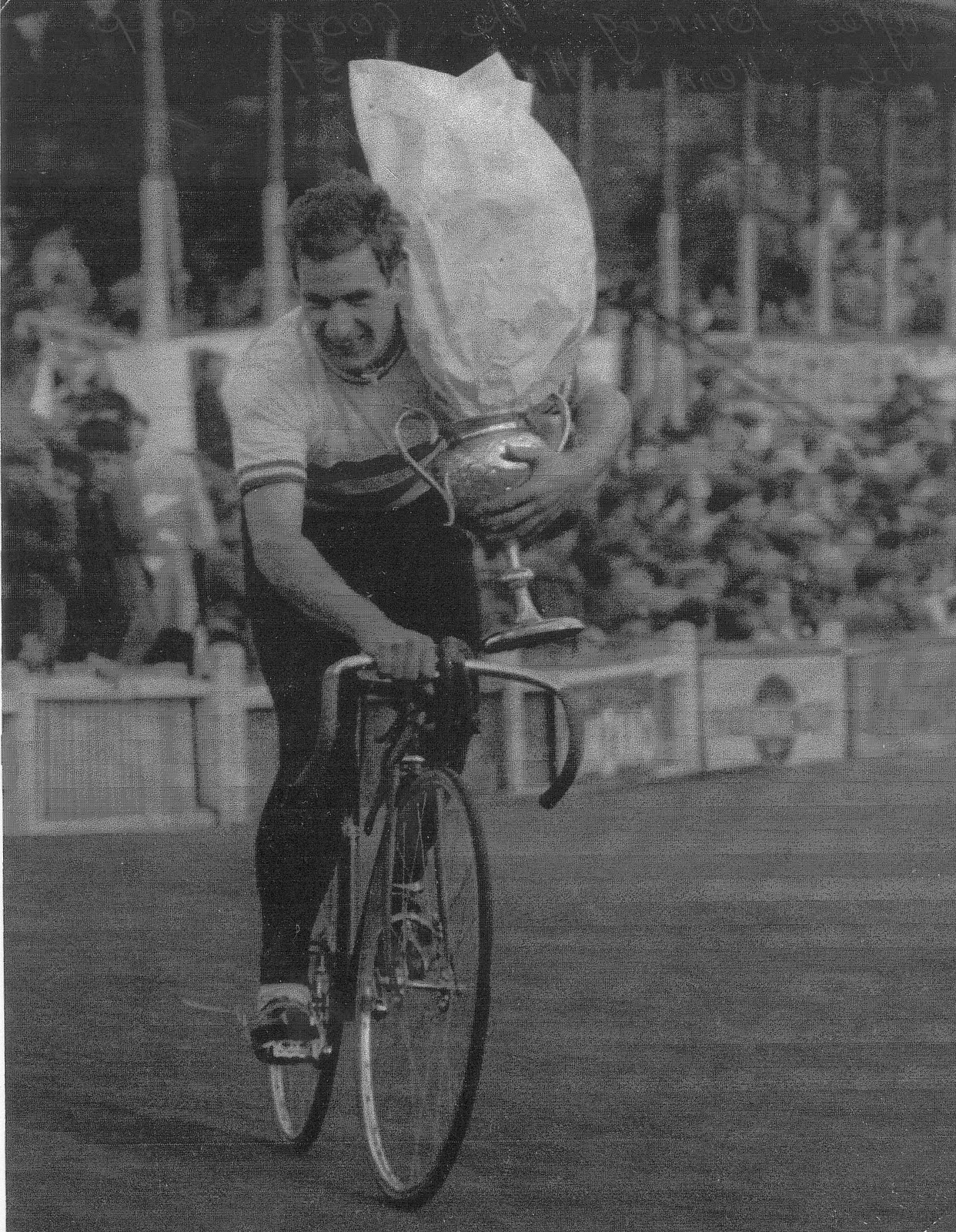 Hayes Peoples History: Johnny Ralph - Socialist & Champion Cyclist
