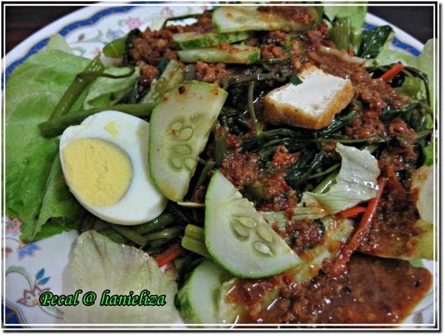 Hanieliza's Cooking: Pecal [ Rojak sayur]