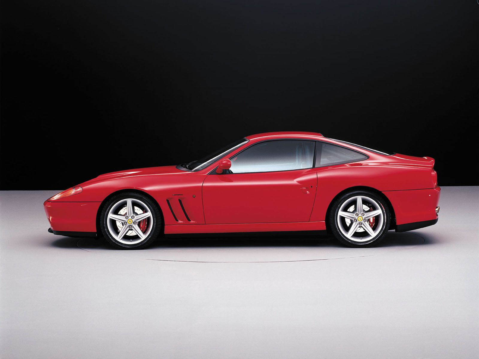 Side Red Ferrari 550 Maranello Wallpaper | Urban Art Wallpaper