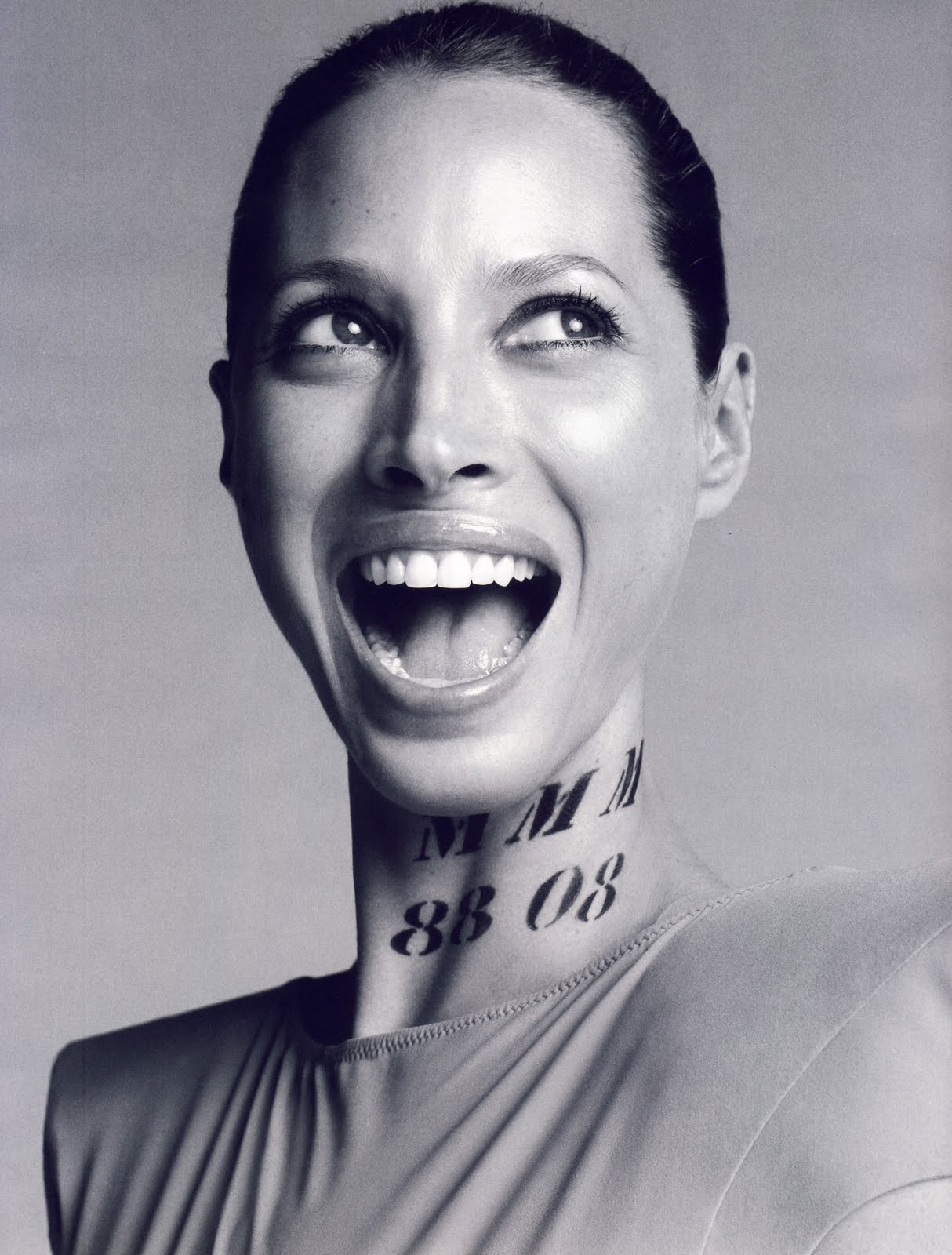 BURBUJAS ENTERRADAS 3: CHRISTY TURLINGTON 1