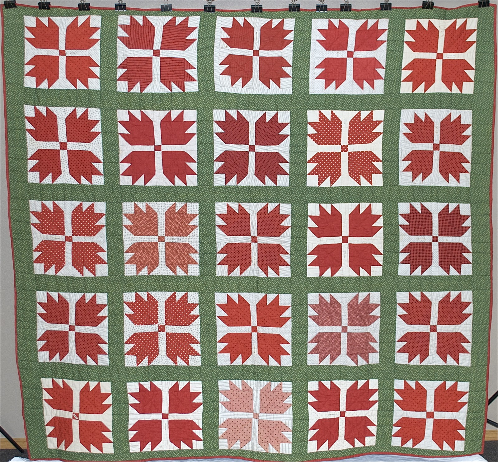 Oregon Quilt Project: Red and Green Quilts