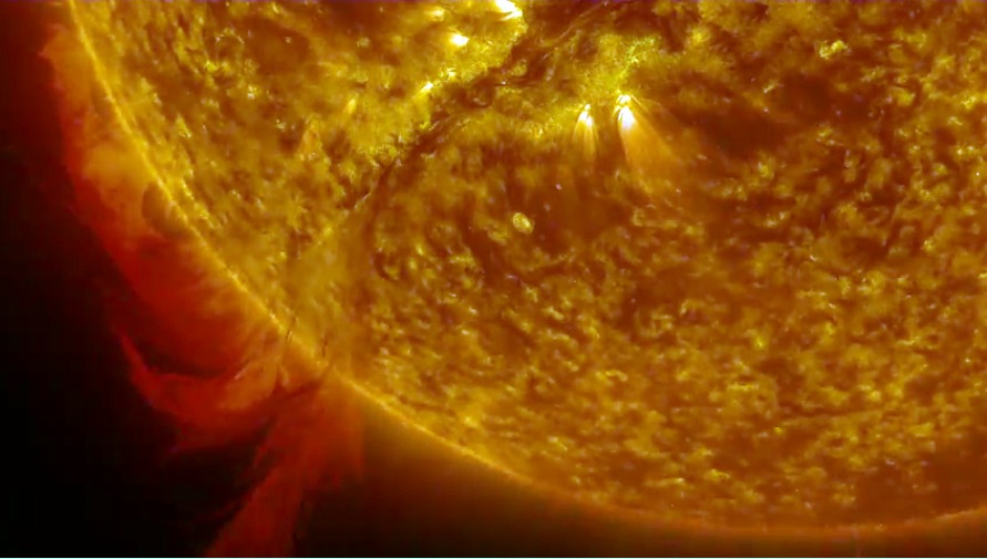 TratoHecho.com: Impresionante explosión solar