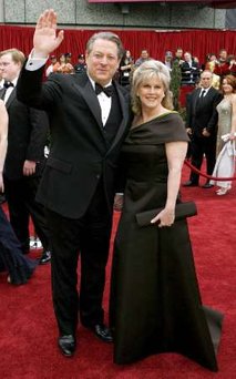 I live in a funny world: Al and Tipper Gore, married 40 years, to separate