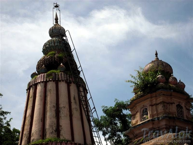 TravAlok: Baneshwar Mahadev Temple Near Nasrapur , Pune.