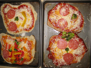 The Full Plate Blog: Easy Pizza Playdate