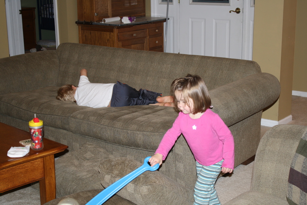 Red Shoes Rolling: A Sleepover with Cousins