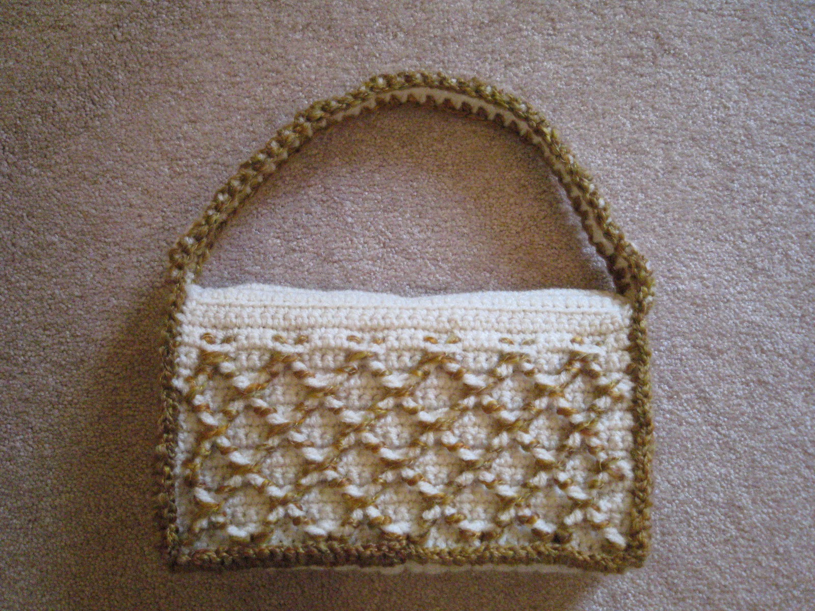 Crochet Machine: Hand Bag