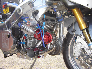 The Ultimate Predator - 隼 Hayabusa: Big Cc Racing Turbo Busa