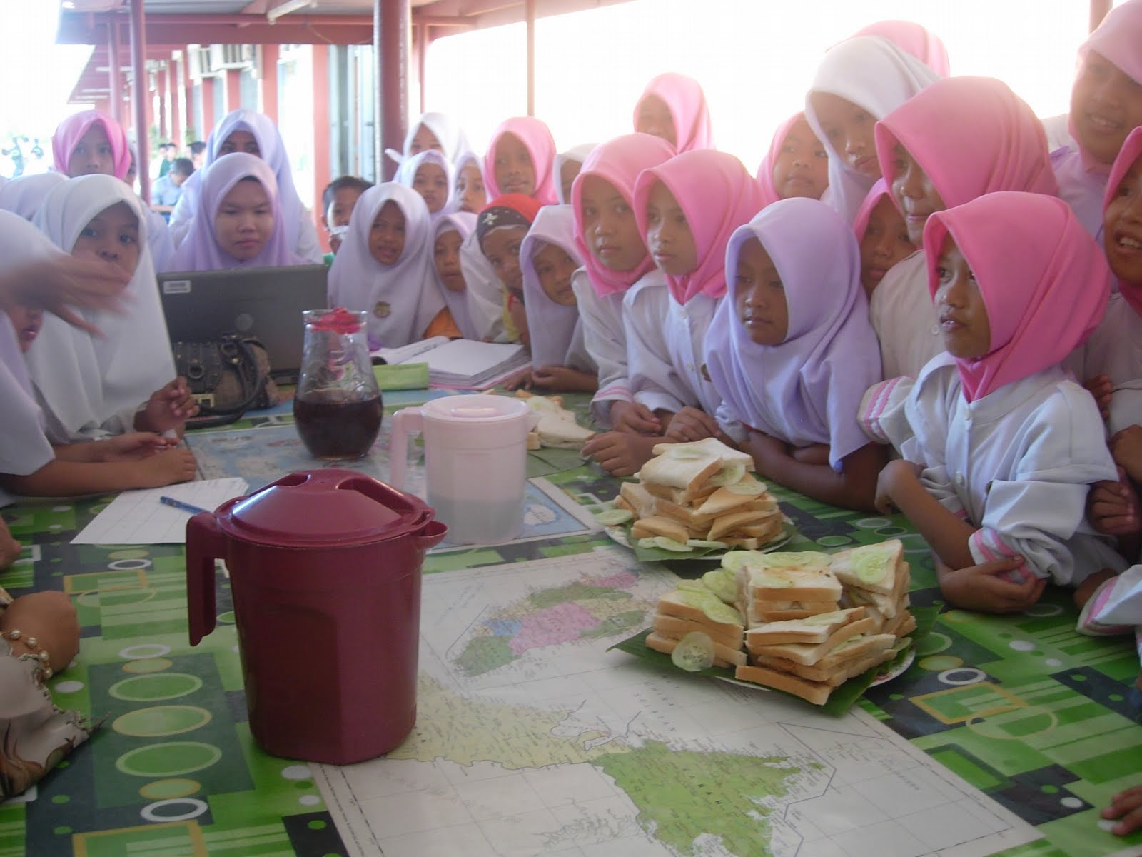 SK SERI MANIS, SANDAKAN: staff seri manis