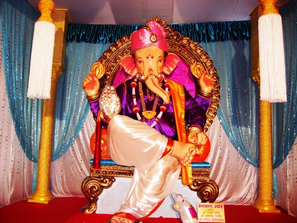 Vasaicha Maharaja 2010: Article Upon Navsala Pavnara Vasaicha Maharaja ...