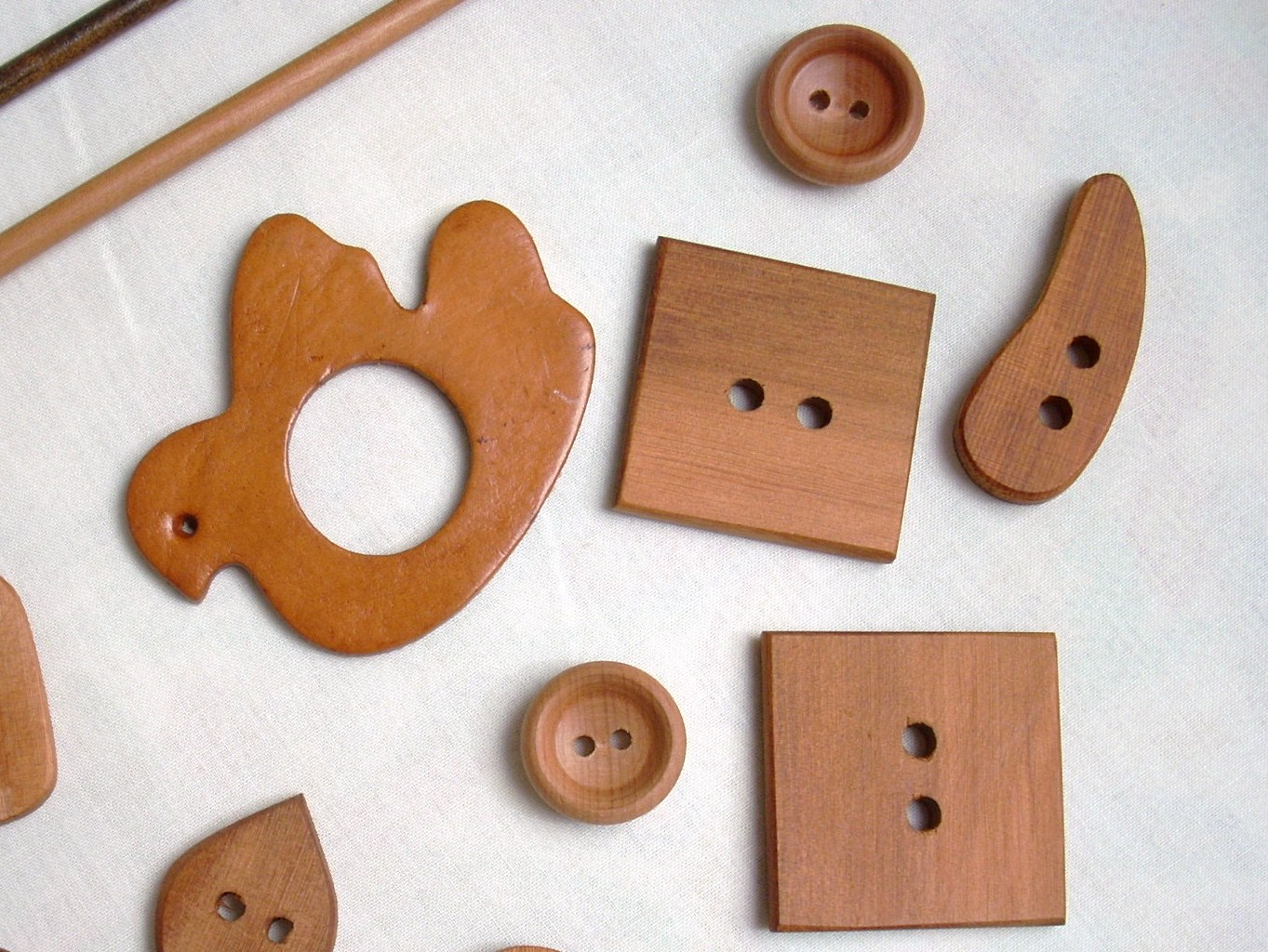 "Taller Antü": 451- Botones de Madera