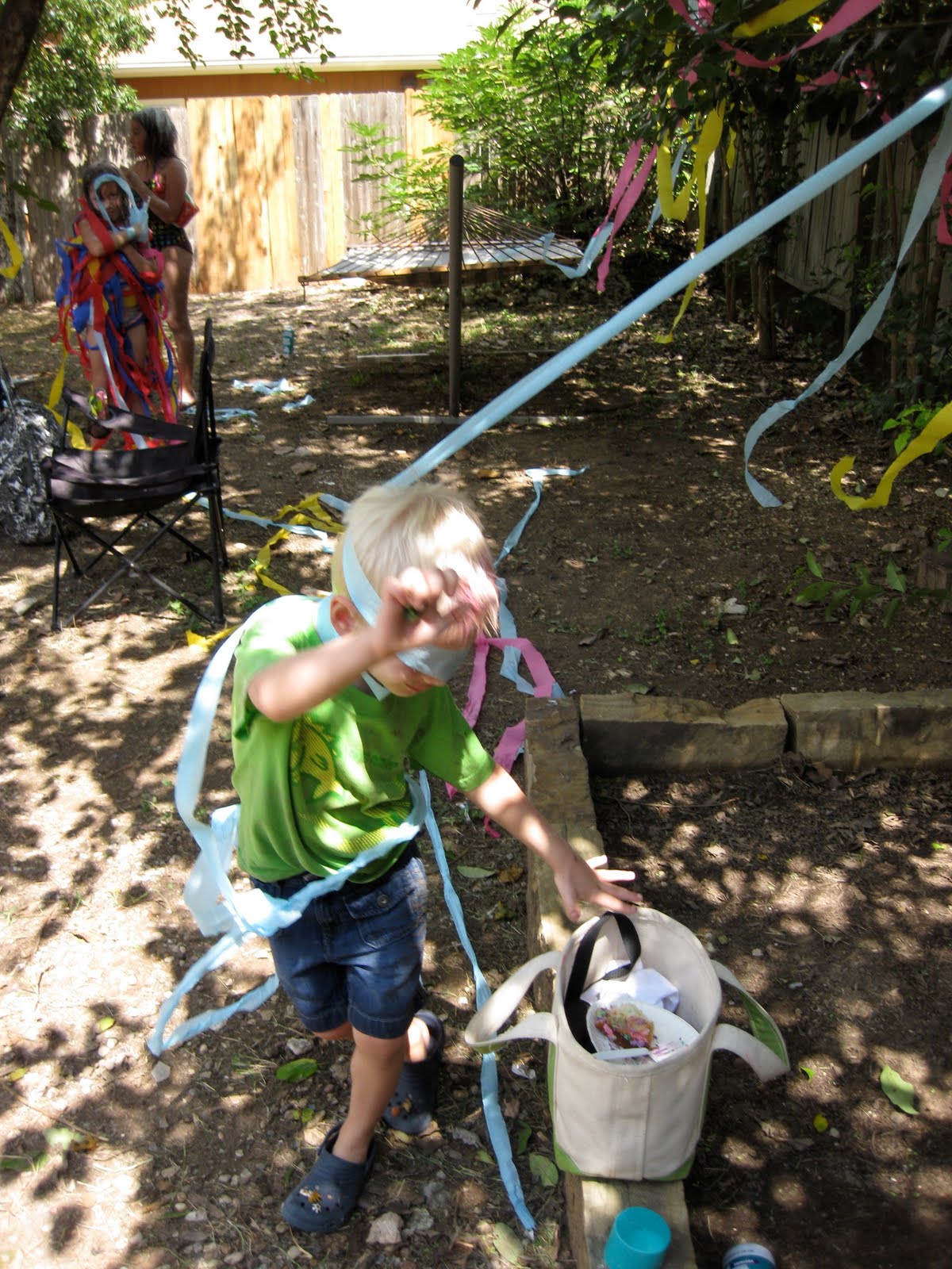 Keitha's Chaos: Messy Birthday Party