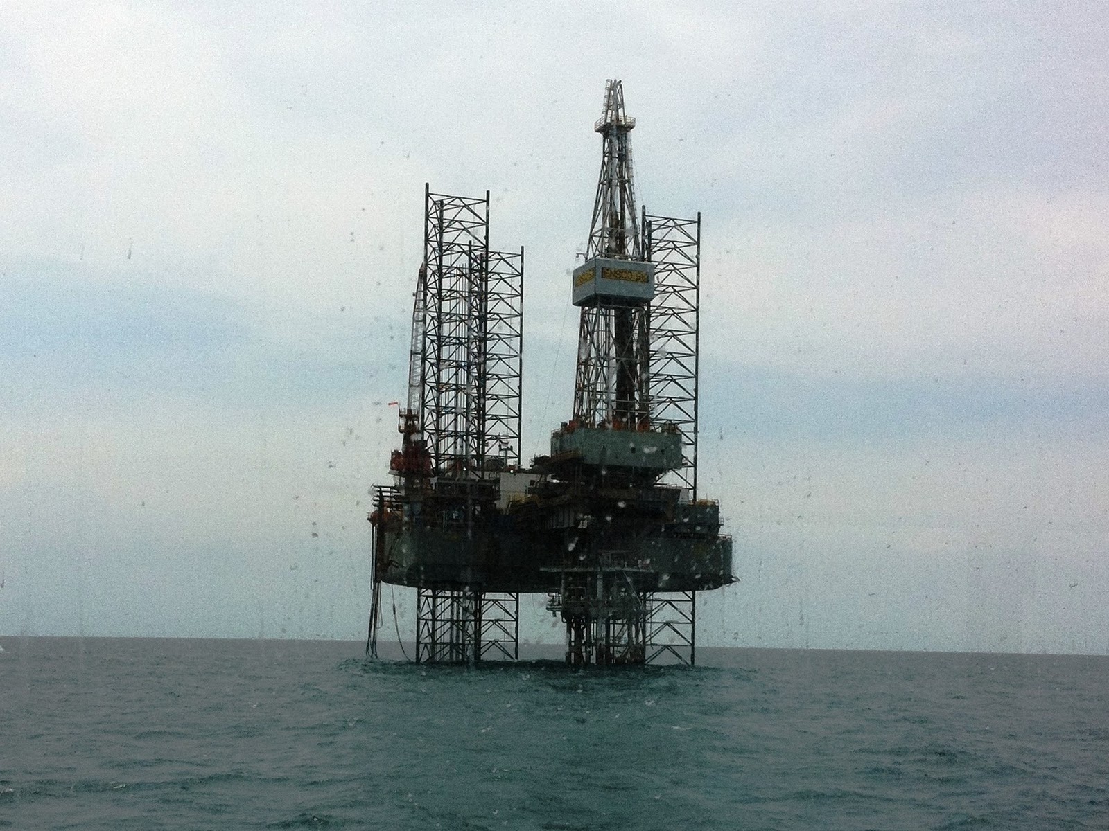 Life as an expat in Indonesia: The offshore rig