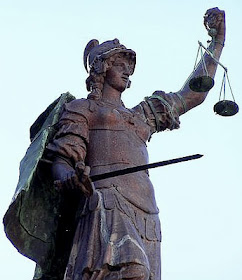 romanoimpero.com: CULTO DI IUSTITIA - TEMI