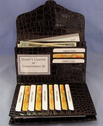 Loopty Loo Designs: Gem Wallets