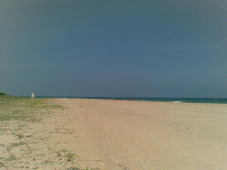 Kirigalpoththa: Lonely Beach at Sangamankanda Point