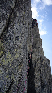 Voyages à la Verticale: Voie Cassin-Eperon Walker-Grandes Jorasses