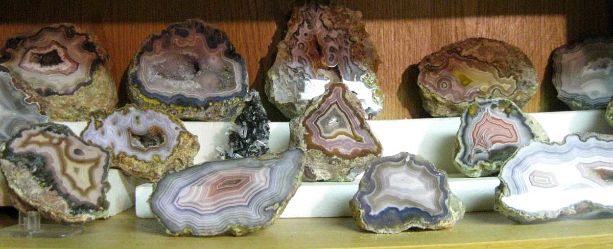 The Agatelady: Adventures and Events: Rock Collection Photos -- Post 1