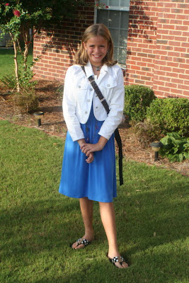 Gregory Family: Alexis's First Day of 6th Grade!