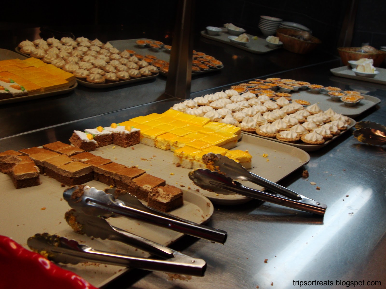 the seasoned first timer: Buffet Square