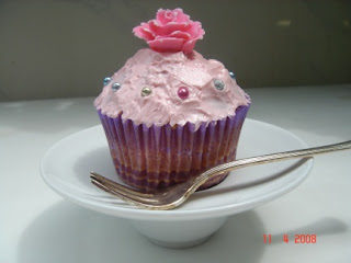 Yochana's Cake Delight! : Rose Petal Cupcakes