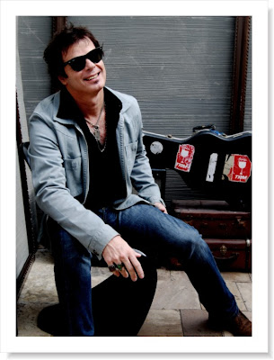 ENTREVISTA: Fernando Deluqui, a trajetória do guitarrista do RPM até o ...