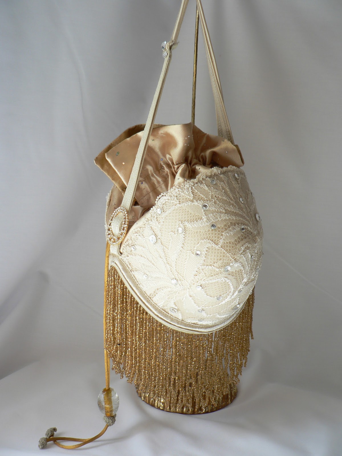 Pink Florida Threads: Past Designs: Bra Purses