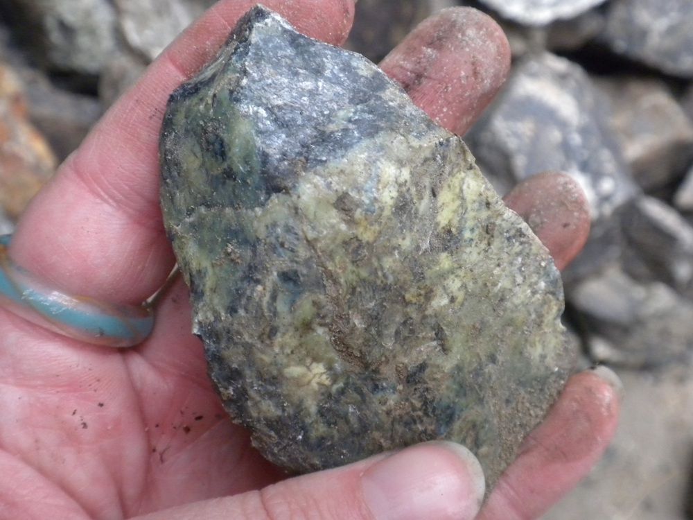 DESIGNS BY KIM: RockHound Trip to Mt Higgins