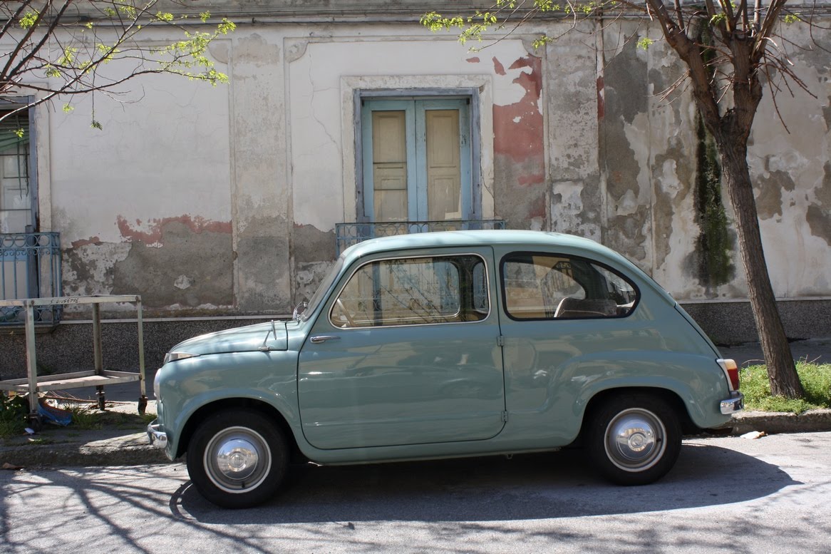 Storie inutili ma non eccessivamente.: Vecchie auto: Fiat 600