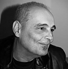 ΦΥΓΟΚΕΝΤΡΟΣ: Το αλμπουμ της χαμενης εφηβειας μας απεκτησε νεα ...