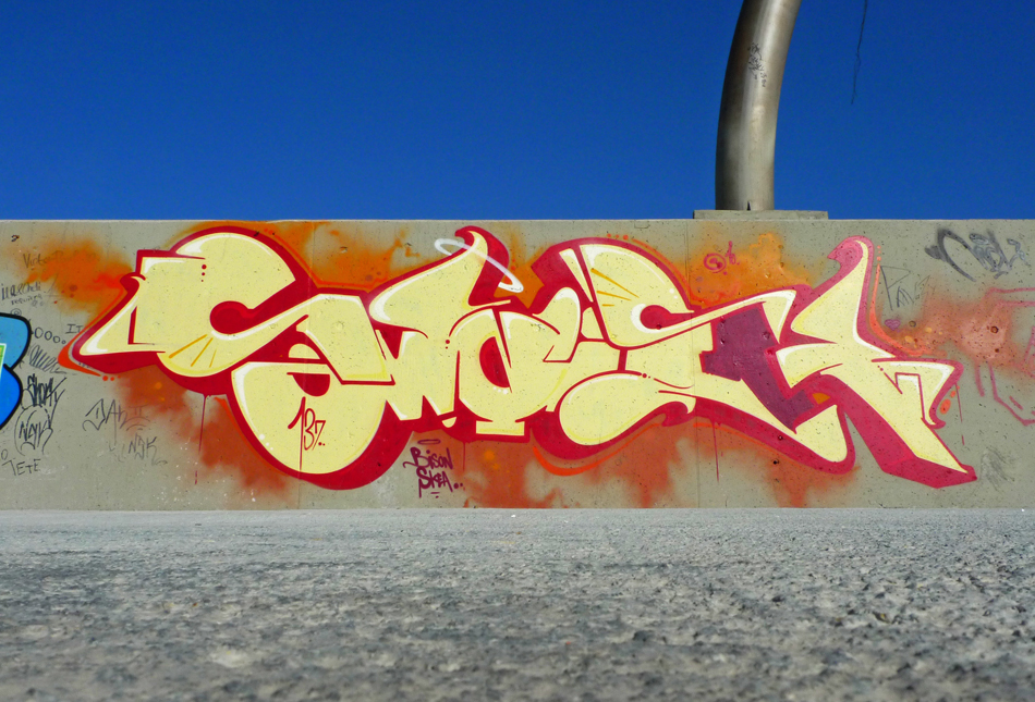 GRAPIXO GRAFFITI SHOP: * SMASH 137