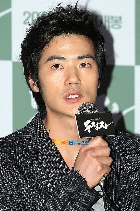 The Invincible Song Seung-hun & Joo Jin-mo meet the press · K-POPPED!