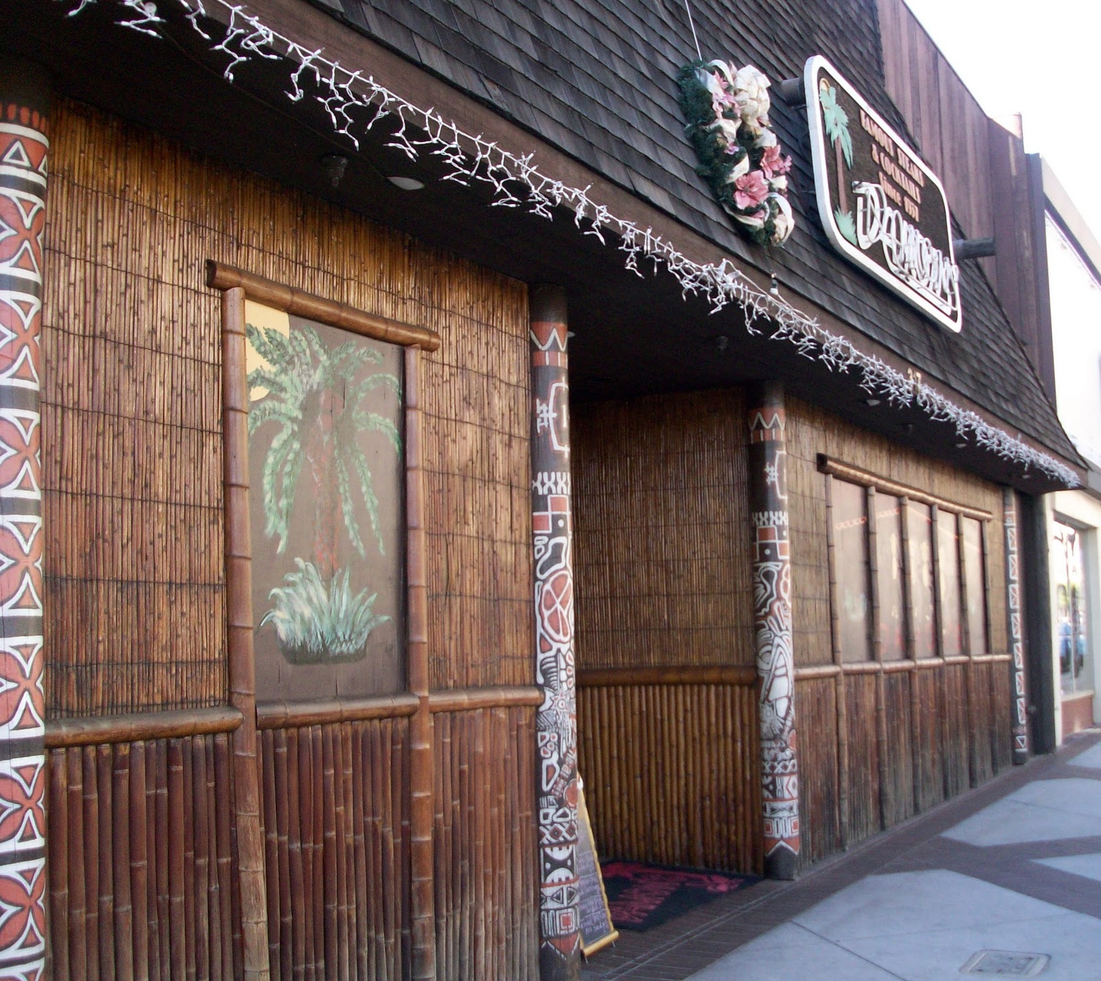 wacky tacky: wacky tacky in Tiki Time