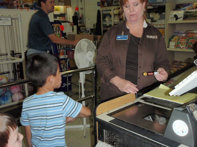 Mrs. Wright's Learners: Community Helpers: Grocery Store