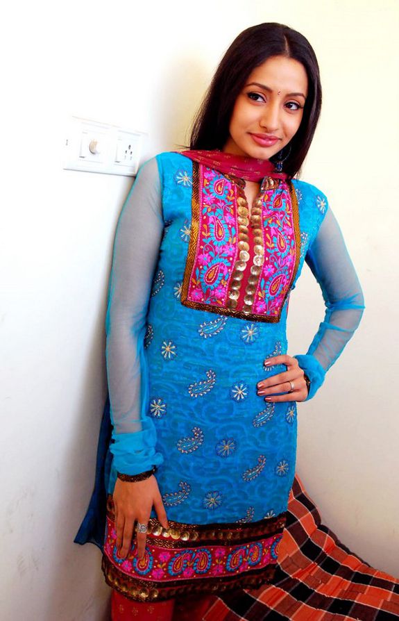 Anita Galler Photo Gallery - Hot PHOTOSHOOT Bollywood, Hollywood ...