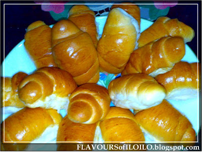 Tinapayan Bakeshop