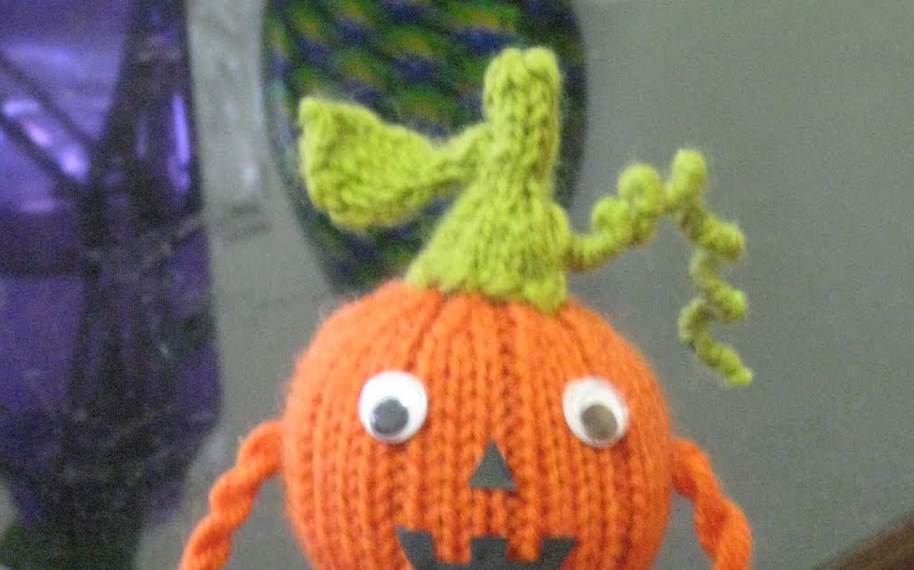 ChemKnits: Free Halloween Knitting Patterns