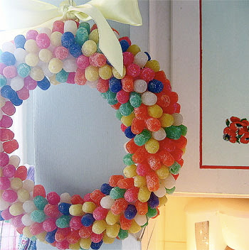Creative ideas for you: DIY Gum Drop Wreath
